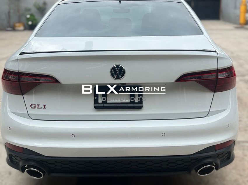 VOLKSWAGEN JETTA GLI 40 ANIVERSARIO 2024 NIVEL III-PLUS ⋆ BLX ARMORING
